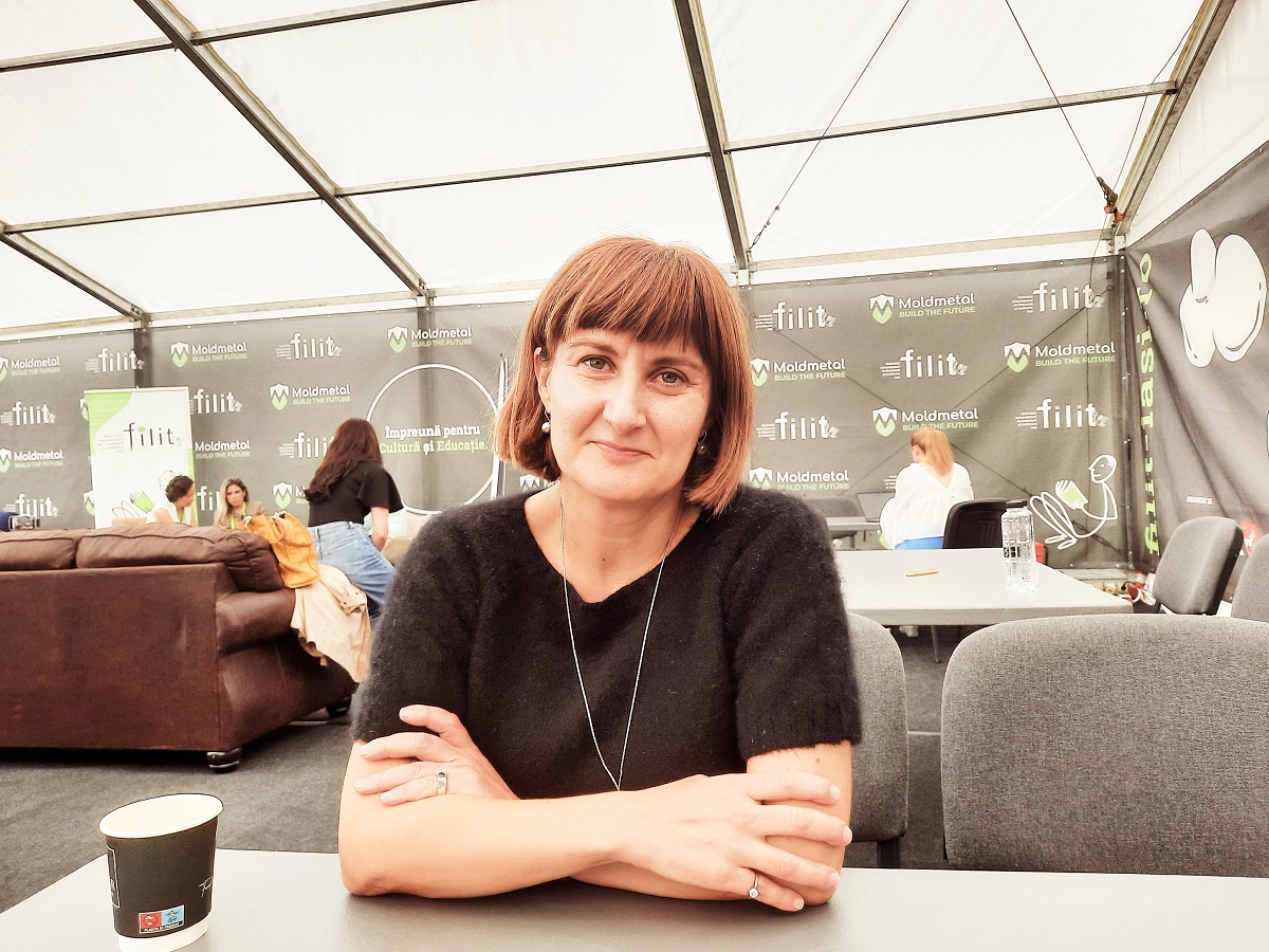 INTERVIU Ana Maria Sandu: Dacă sunt ceva pe lume, sunt cititor ...